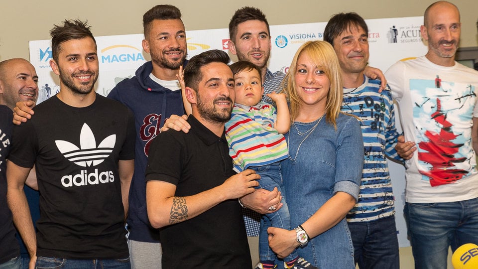 La emocionante despedida de Jesulito, que deja el Magna entre lágrimas ...